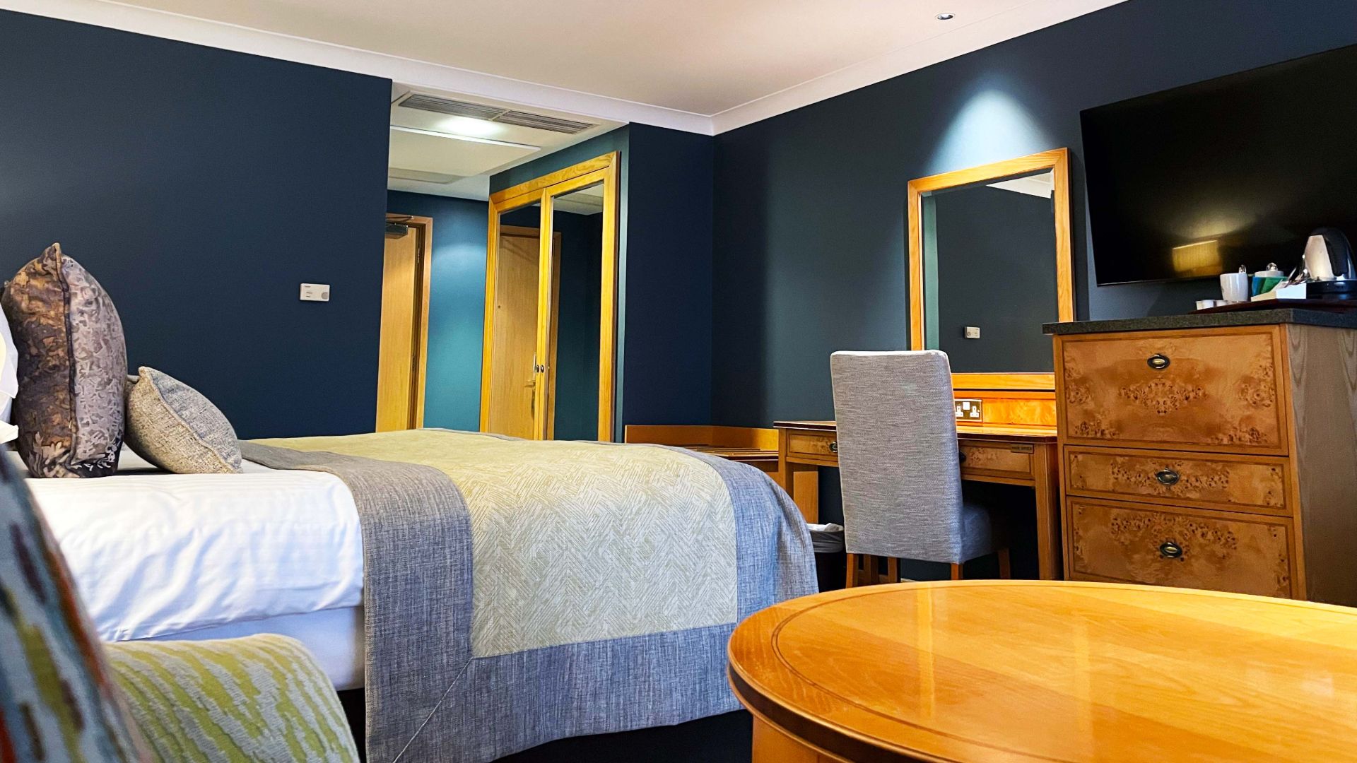 Executive Room | The Europa Hotel