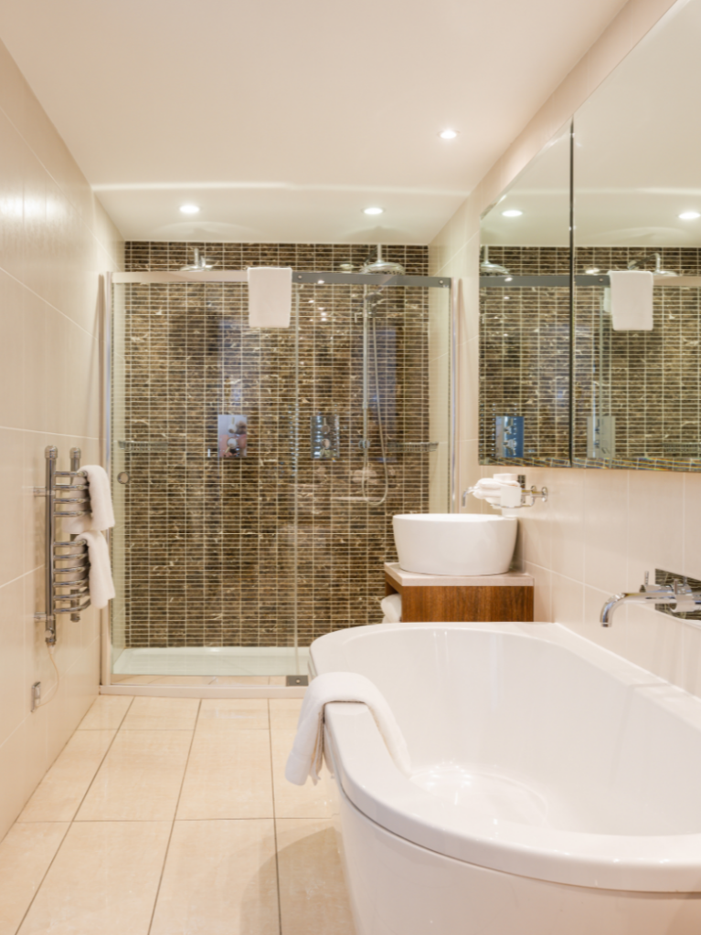 Titanic Suite | The Europa Hotel