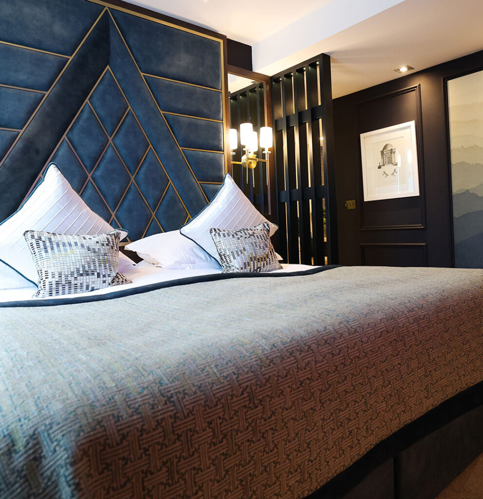 Titanic Suite | The Europa Hotel