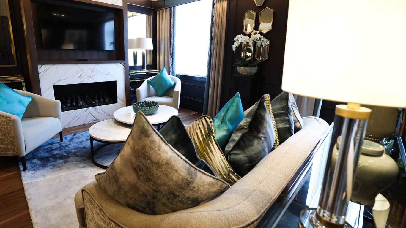 Titanic Suite | The Europa Hotel